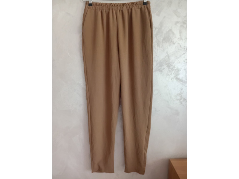 Braon fantasticne pantalone M NOVO