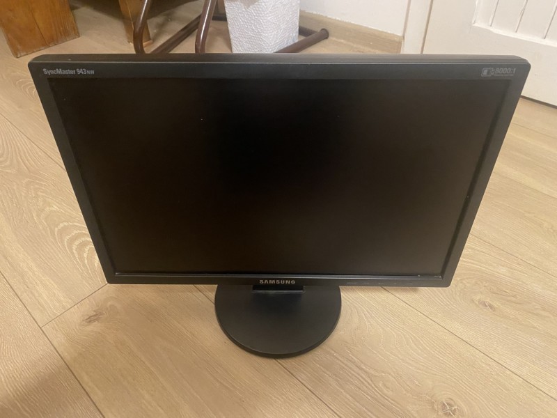Monitor Samsung Syncmaster 943NW