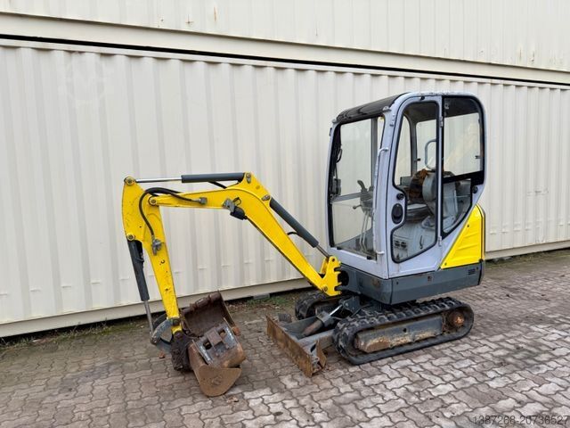Mini bager
WACKER 1404 / 2015 BJ / 3 x Löffel