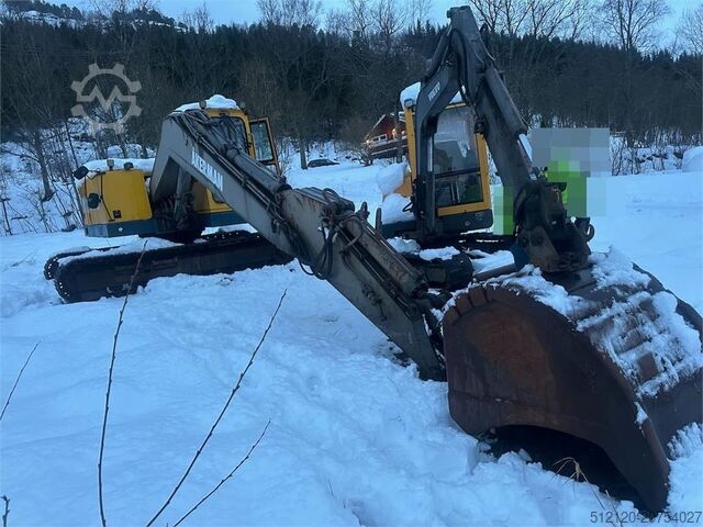 Bager za puzanje
Åkerman EC200 excavator with 2 buckets. SEE VIDEO.