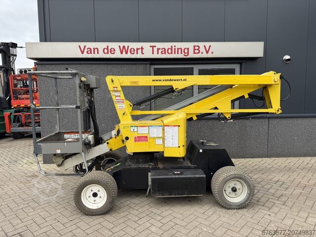 NIFTYLIFT Nifty HR12NDE Zglobna platforma / Radna platforma HIBRID Kubota dizel 4x2 2014
NIFTYLIFT HR12NDE Knikarmhoogwerker / Arbeitsbuhne HYBRIDE Kubota diesel 4x2 2014