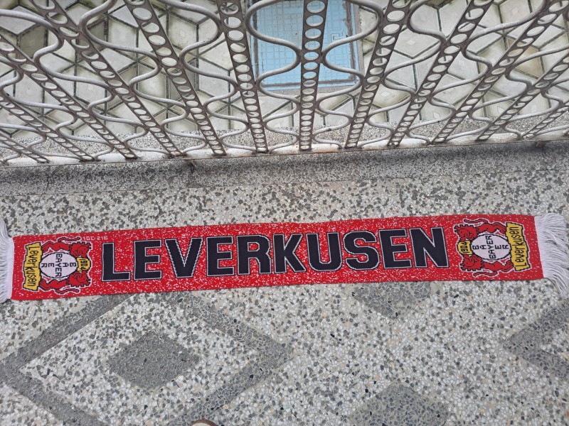 Bayer Leverkusen navijacki sal sa dva lica
