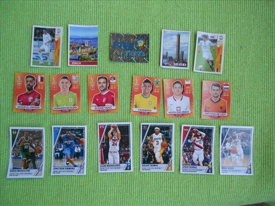 Lot 17 starih živih sličica- Euro2008, Italia 90