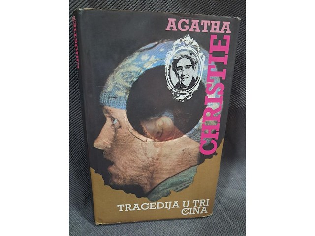 Agatha Christie Tragedija u tri čina