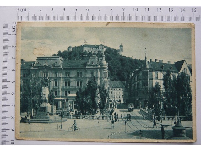 Ljubljana - Panorama z gradom