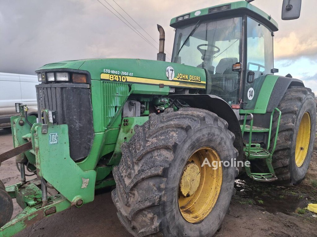 John Deere 8410 traktor točkaš