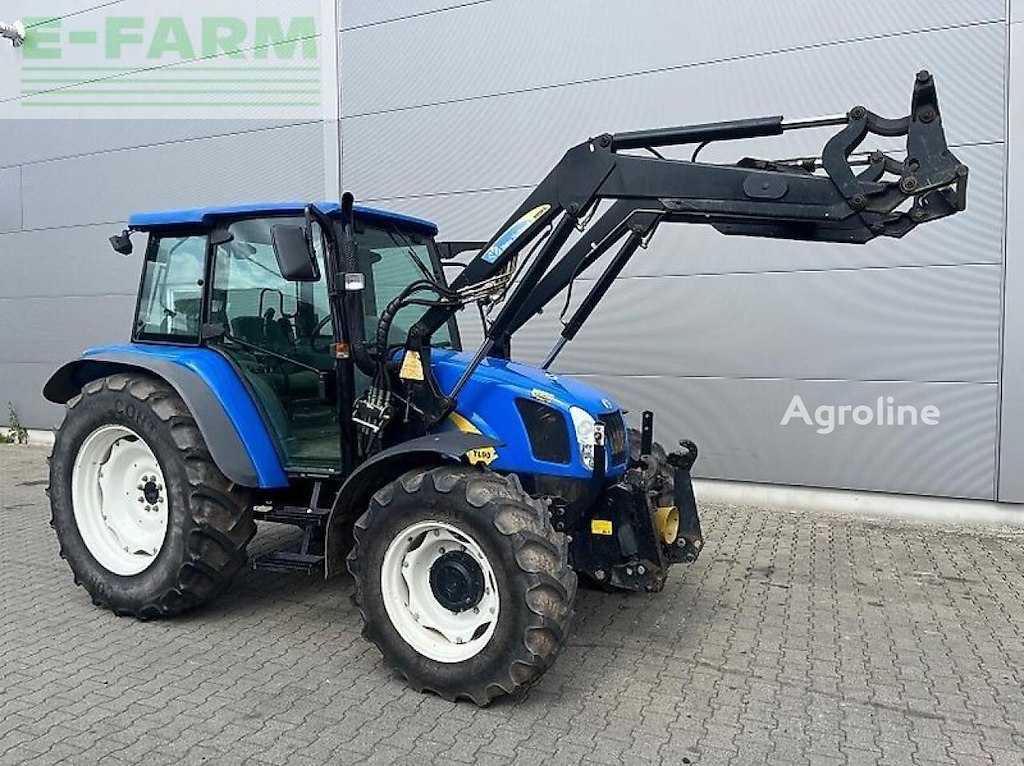 New Holland tl 90 a A traktor točkaš