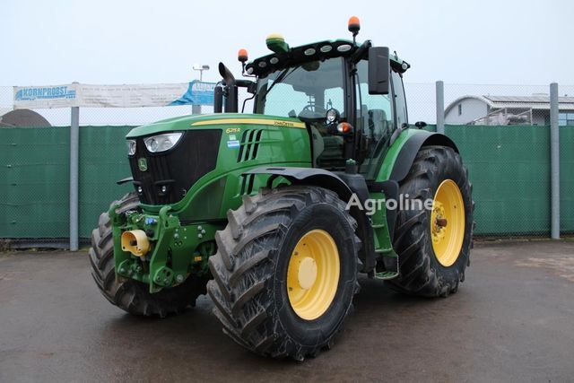 John Deere 6215R traktor točkaš