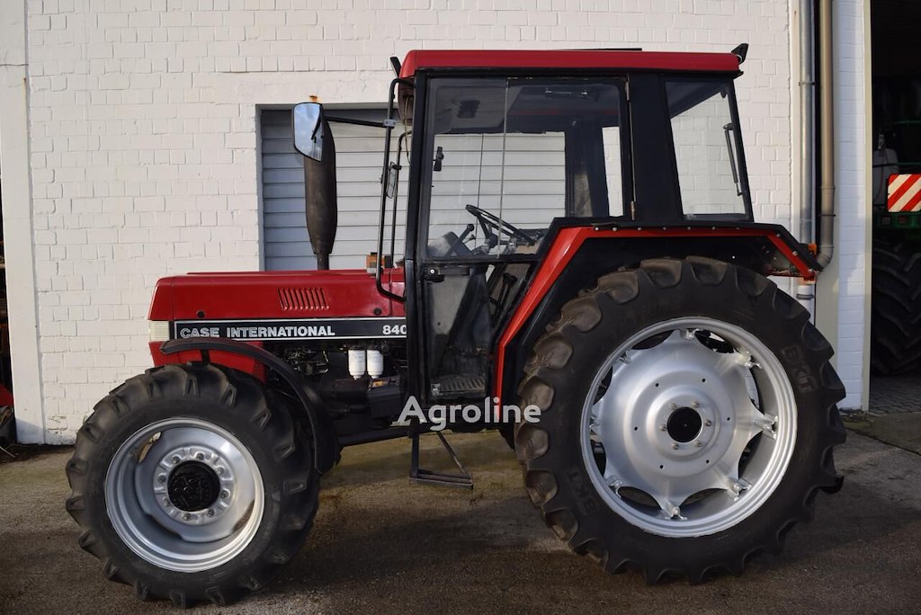 Case IH 840 A/S traktor točkaš