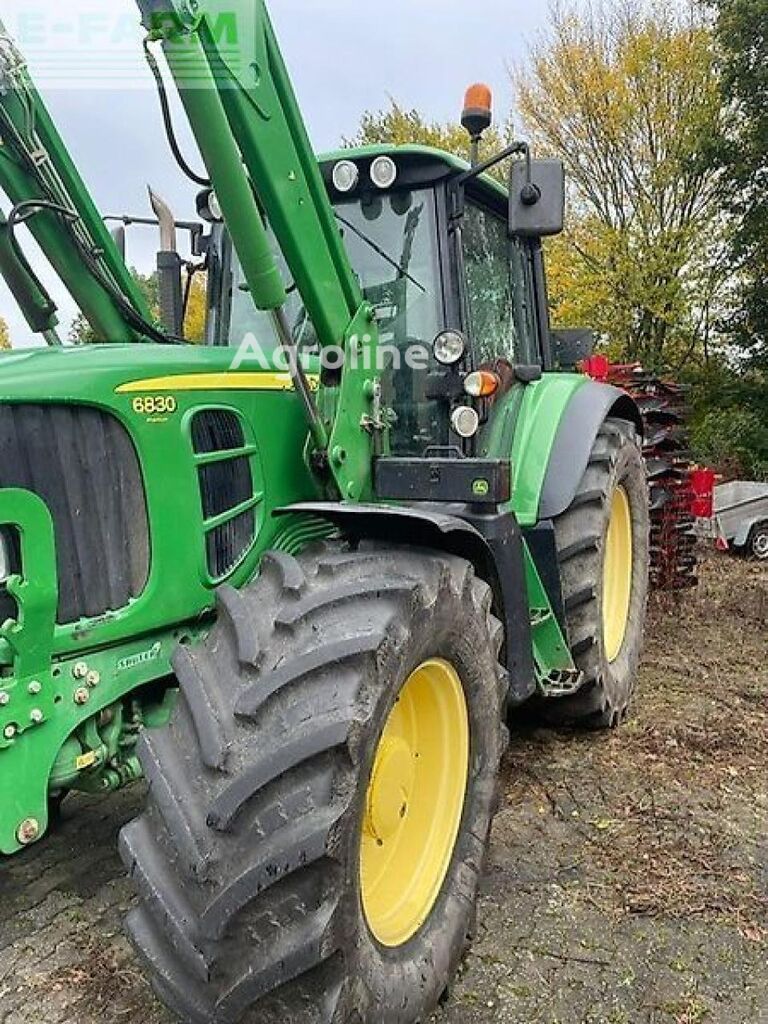 John Deere 6830 premium traktor točkaš