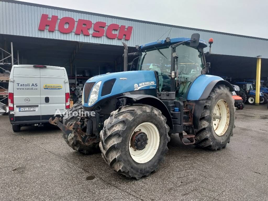 New Holland T 7.270 AC traktor točkaš
