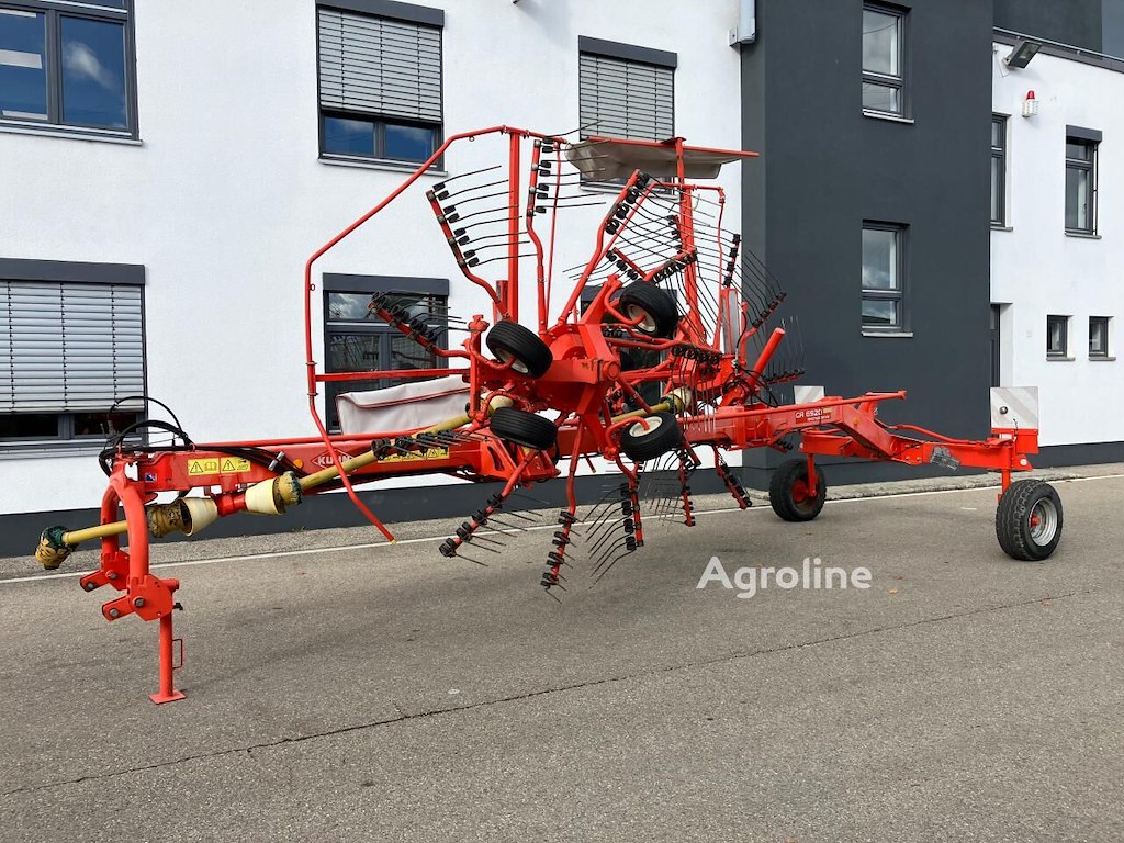 Kuhn GA 6520 trakasti formirač otkosa