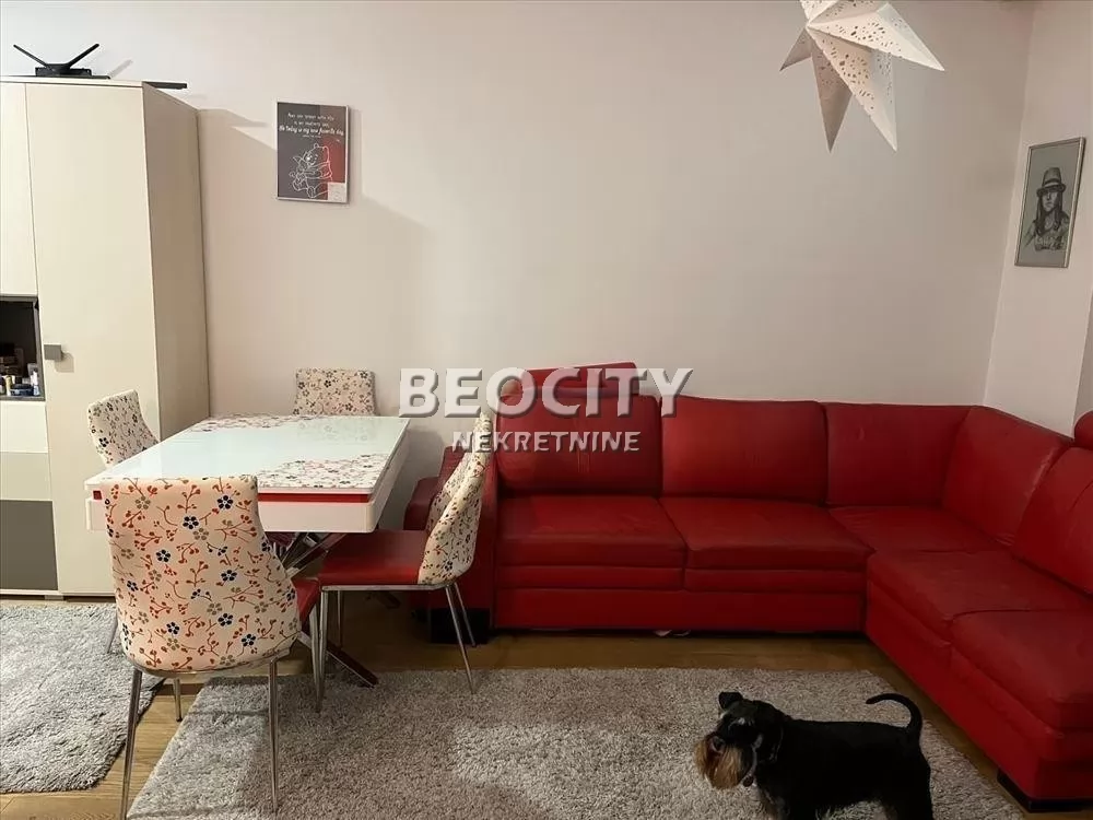 Dvosoban stan, 41 m2, Banovo brdo, Zrmanjska ID: 126801