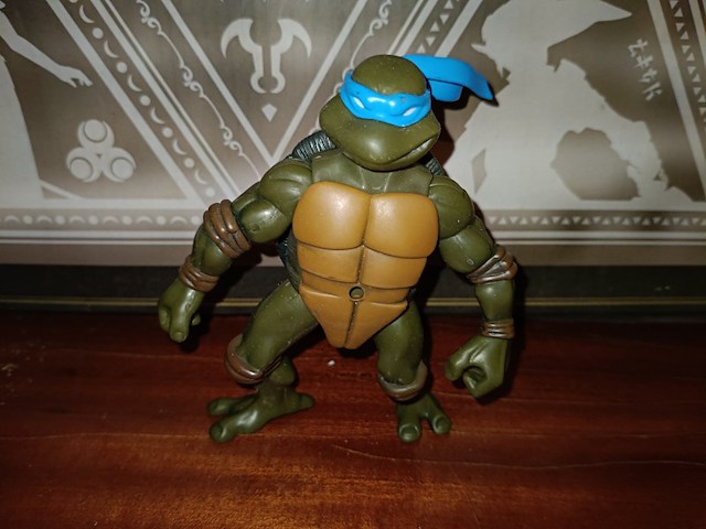Playmates Teenage Mutant Ninja Turtles Leonardo