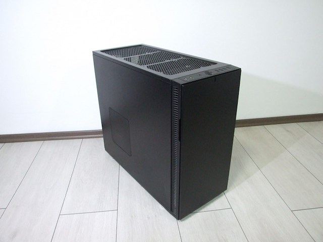 Fractal Design Define R5
