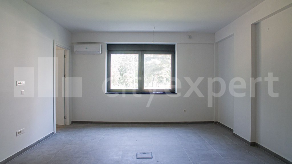 Stan za izdavanje BEZ PROVIZIJE: Trosoban, 97m², Stevana Sremca, Medijana - 800€