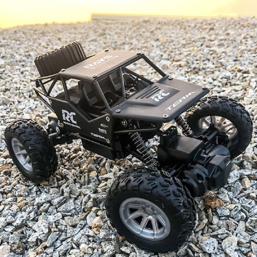 Die-Cast Off Road crni model