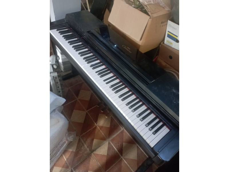 Clavinova Yamaha piano