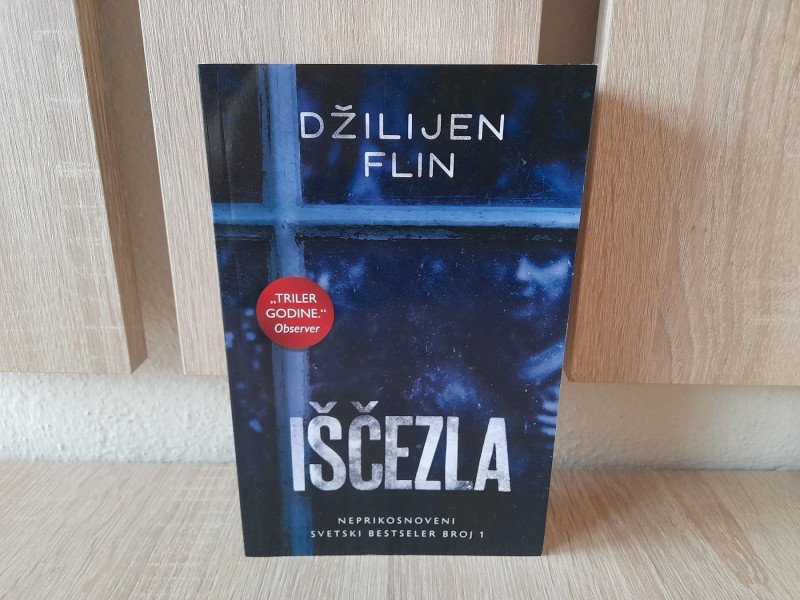 Iščezla - Džilijen Flin