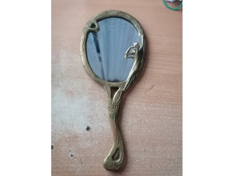 Žensko ručno mesingano OGLEDALO u ART stilu