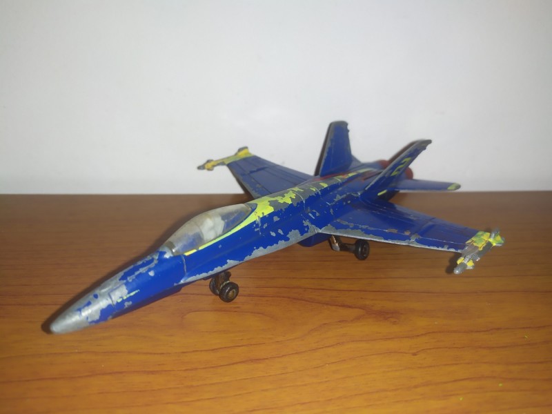 Revell 1990 diecast Blue Angel F-18 Hornet