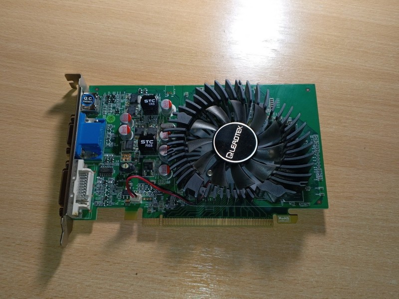 Nvidia Geforce GT 220 1Gb - graficka