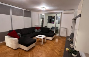 Prodajem Stan-Apartman, Zvezdara, Beograd Grad