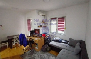 Prodajem Stan-Apartman, Novi Sad