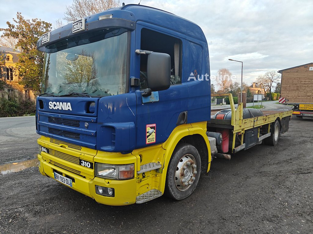 Scania 94.310 kamion s ravnom platformom