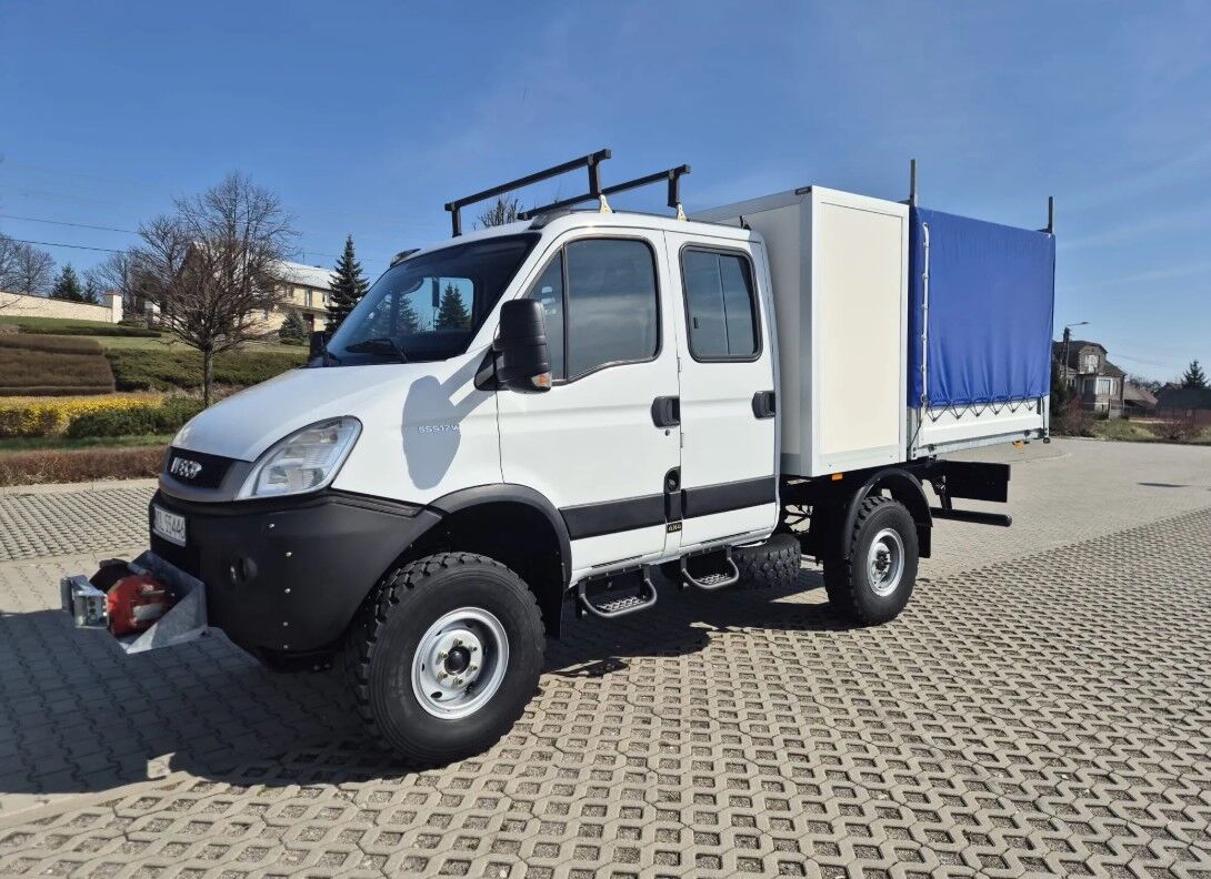 IVECO Daily 55S17W 4x4 Doka Camper kamion s ceradom