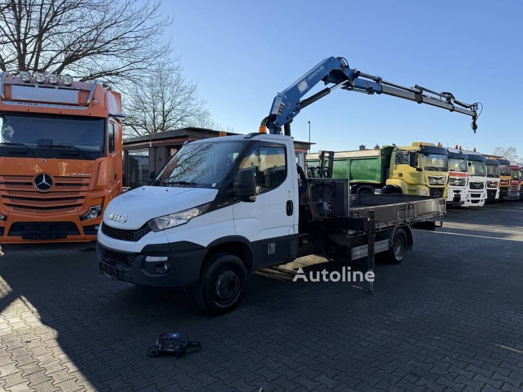 IVECO Daily 70C17 HMF 635 Kran bis 11 Meter kamion s ravnom platformom < 3.5t