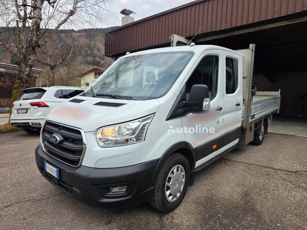 Ford Transit 2.0 cassonato 4x4 7 posti kamion s ravnom platformom < 3.5t