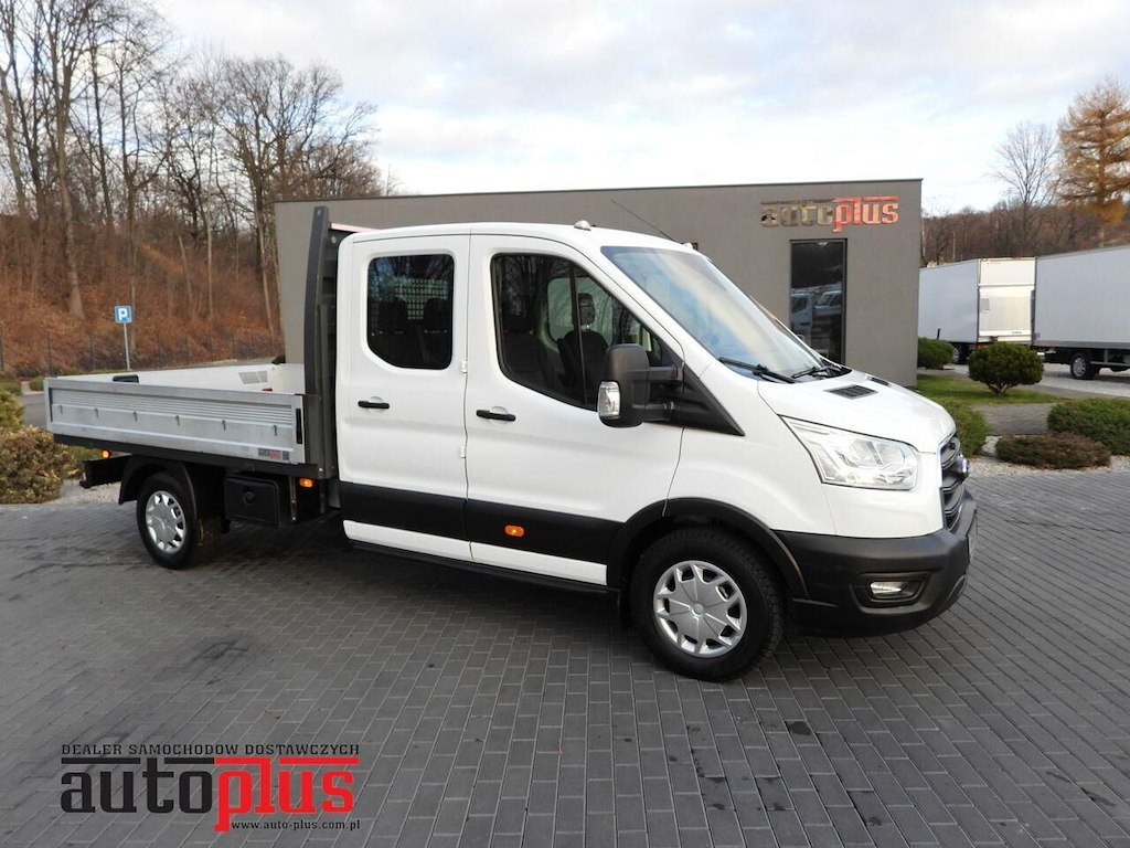 Ford TRANSIT 4x4 SKRZYNIA PODWÓJNA KABINA DOKA 6 MIEJSC TEMPOMAT LEDY kamion s ravnom platformom < 3.5t