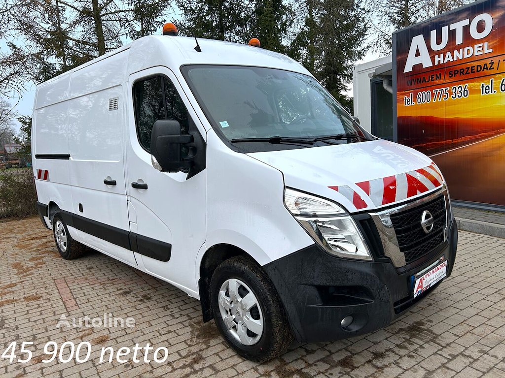 Nissan NV400 minibus furgon