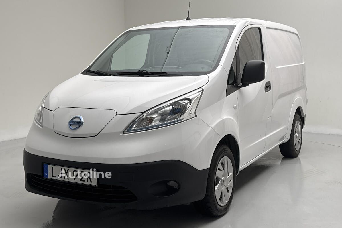 Prodaje se Nissan NV200 minibus furgon na aukciji