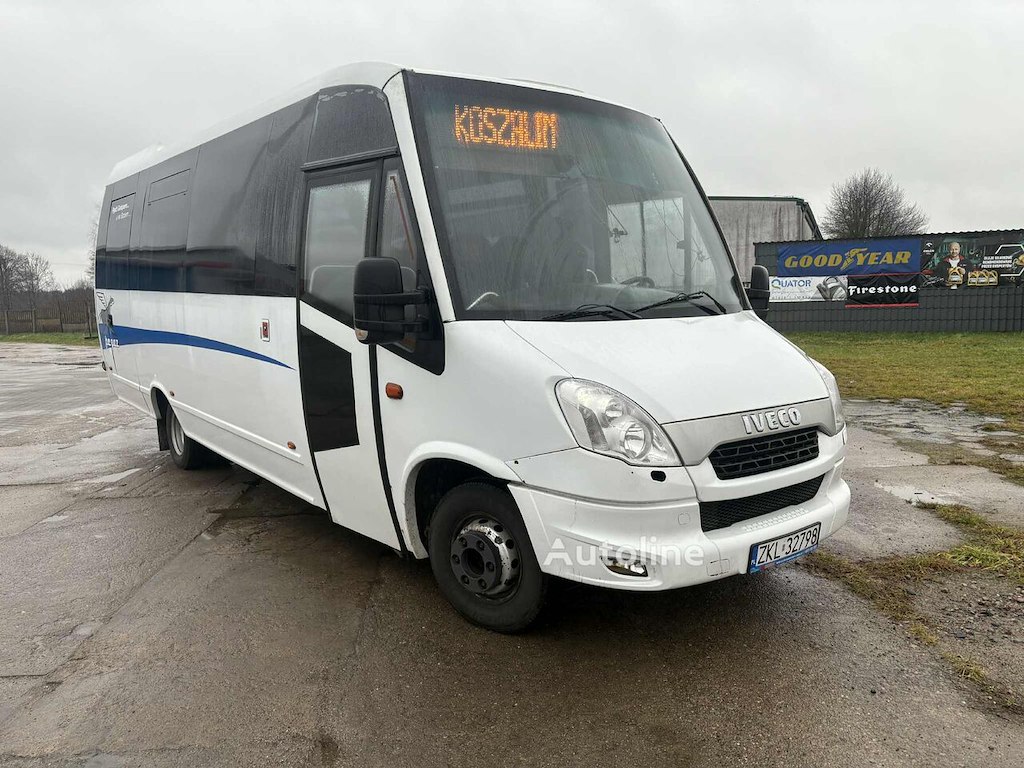IVECO Daily 65C17 putnički minibus