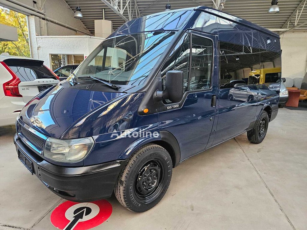 Prodaje se Ford Transit putnički minibus na aukciji