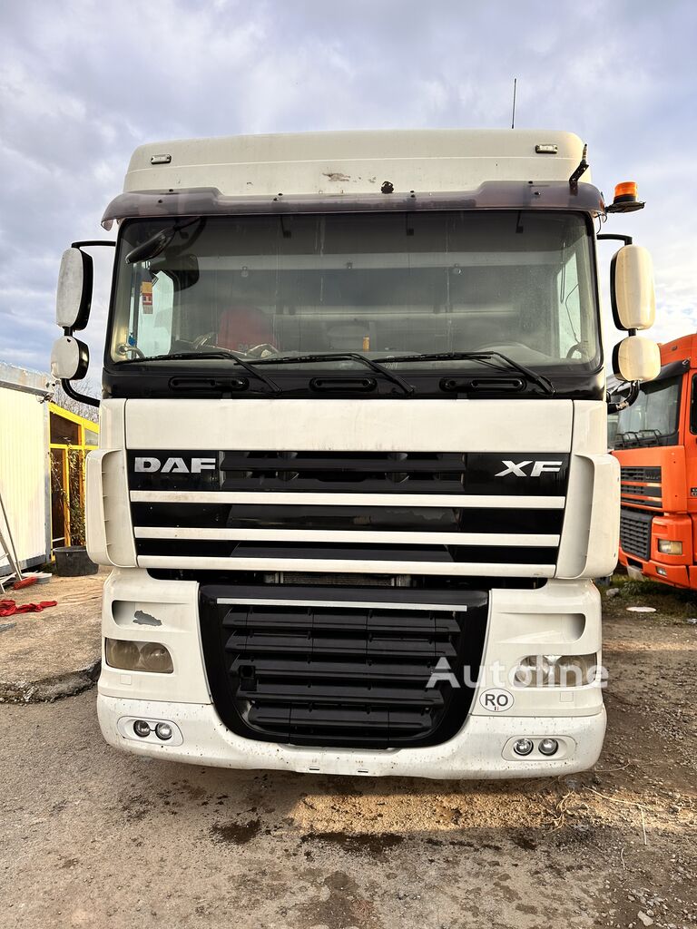 DAF XF 105 460 tegljač