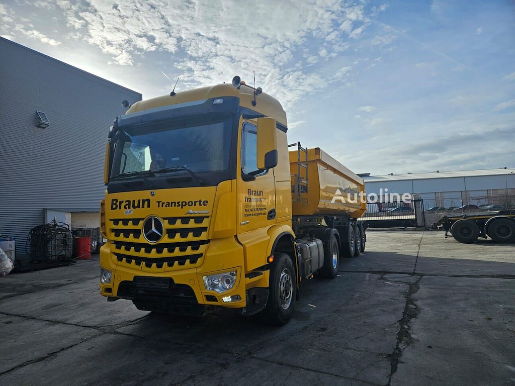 Mercedes-Benz Arocs tegljač + poluprikolica kipera