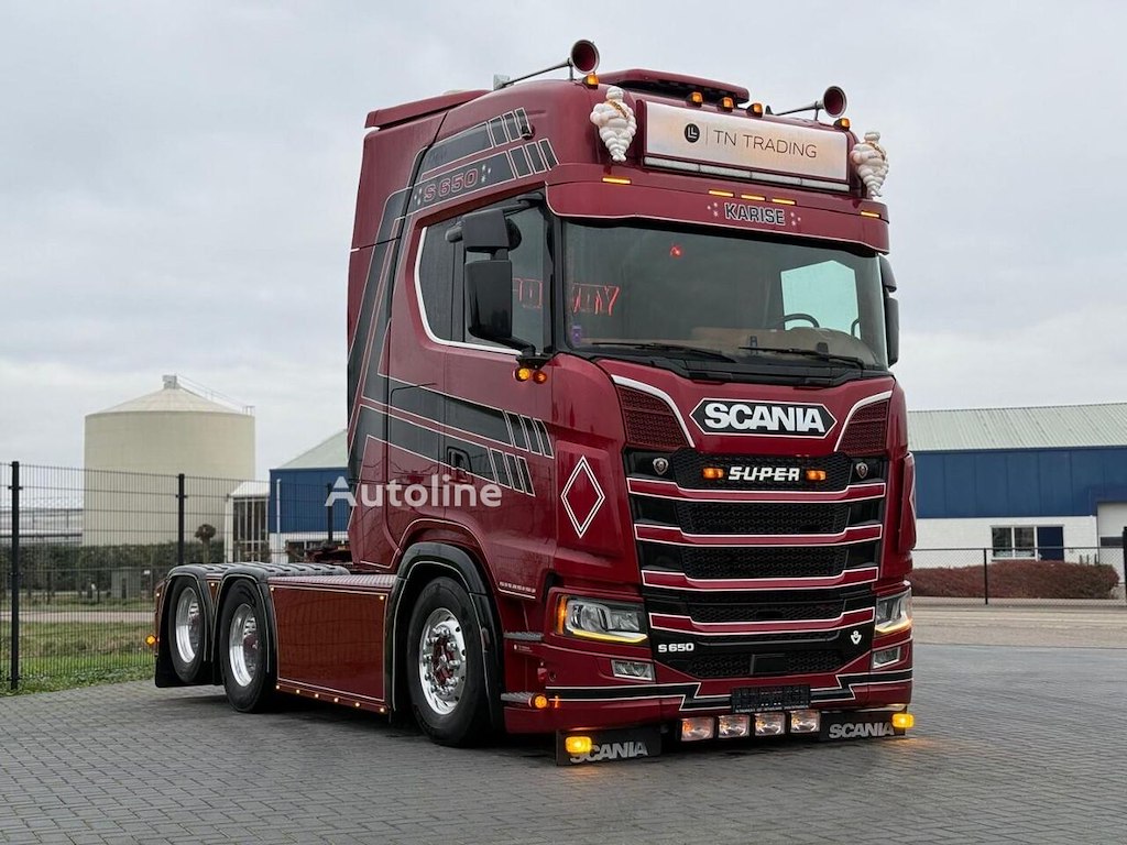 Scania S650 V8 NGS SHOW TRUCK, INTERIOR, FULL AIR, ALCOA, PTO, FULL! tegljač