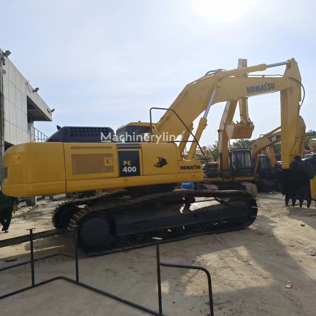 Komatsu PC400 bager guseničar