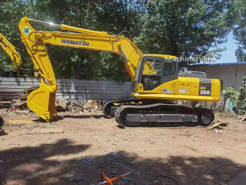 Komatsu PC300 bager guseničar