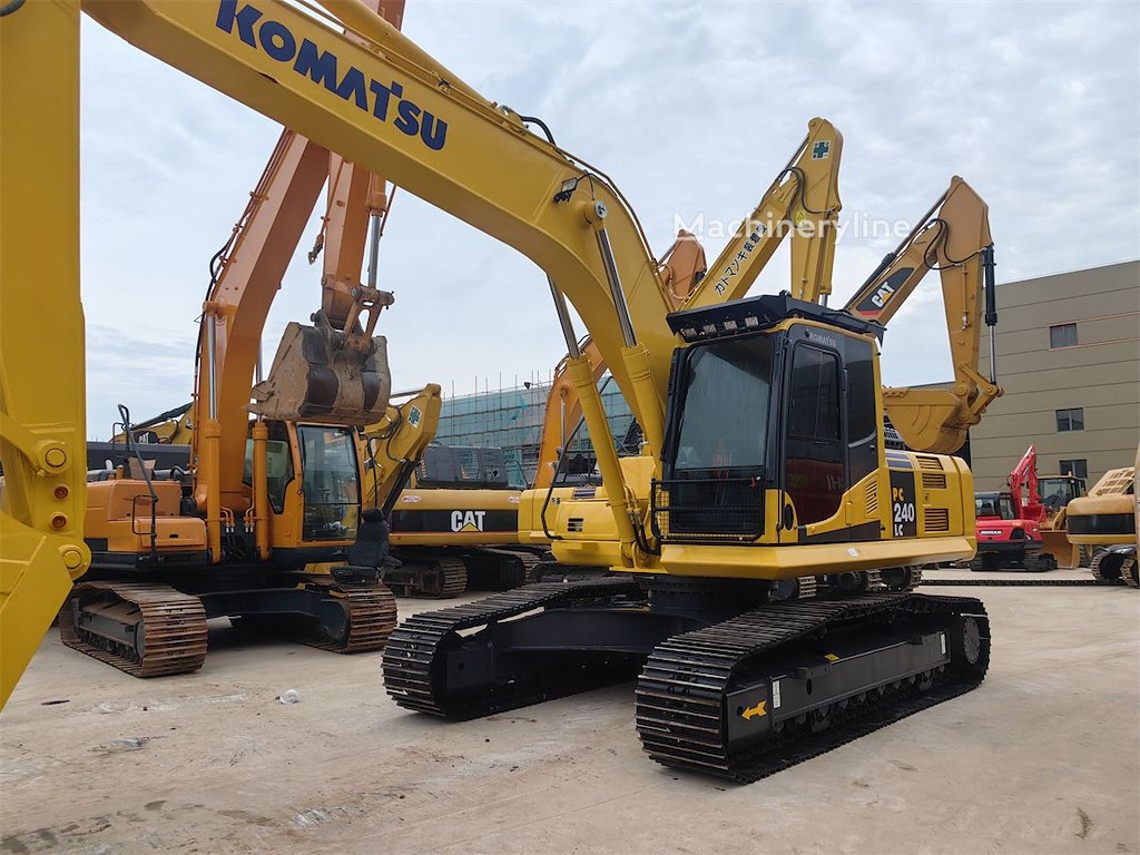 Komatsu PC240 bager guseničar