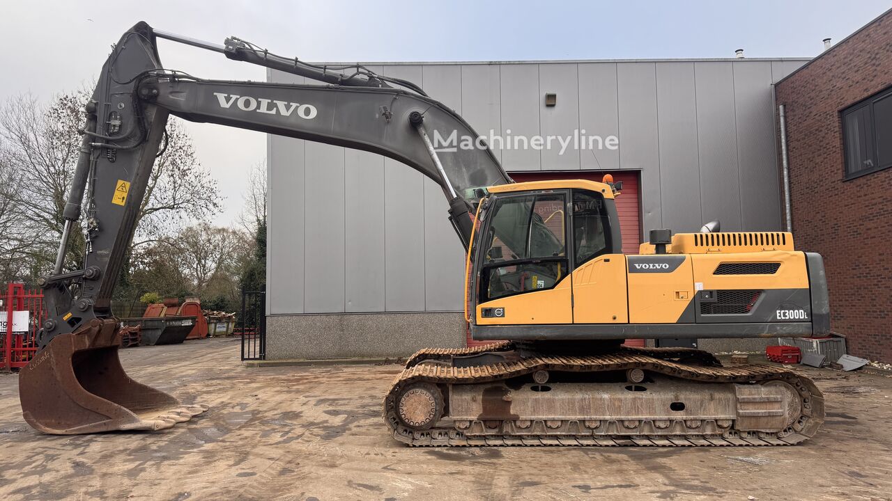 Volvo EC300DL bager guseničar