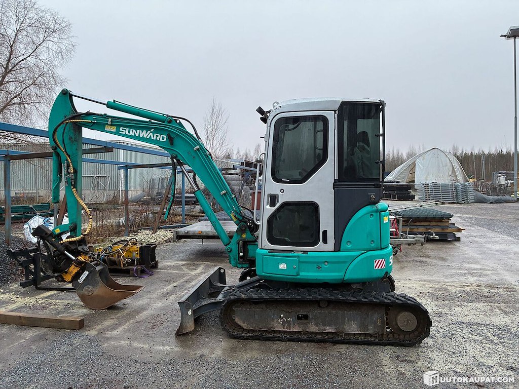 Prodaje se Sunward SWE 40 UB, 2016 Excavator, Tampere mini bager na aukciji