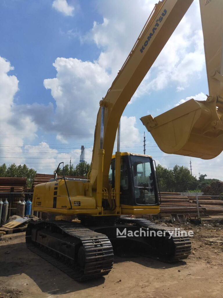 Komatsu PC220 bager guseničar