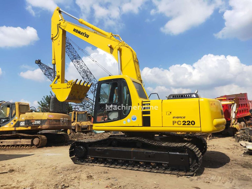Komatsu PC220 bager guseničar