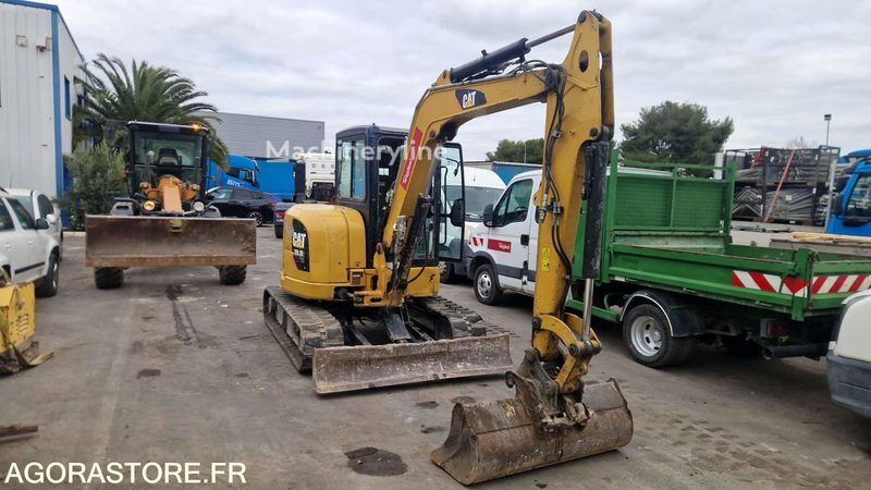 Prodaje se Caterpillar 305,5 ECR mini bager na aukciji