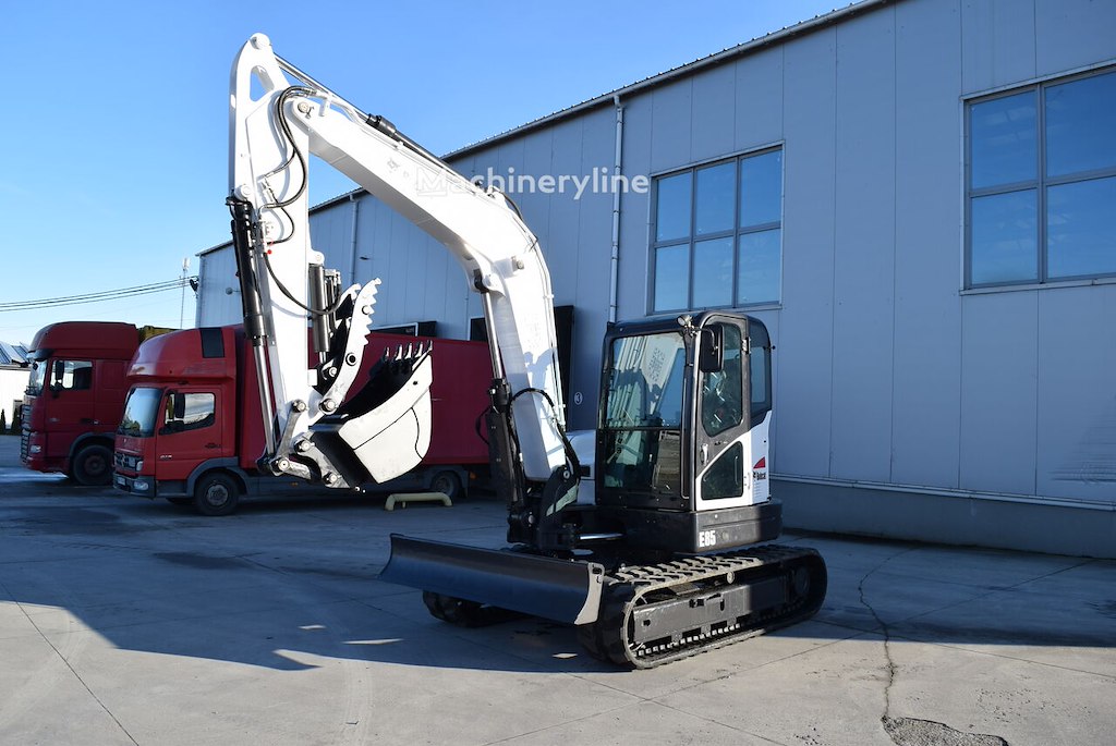 Bobcat E85 midi bager