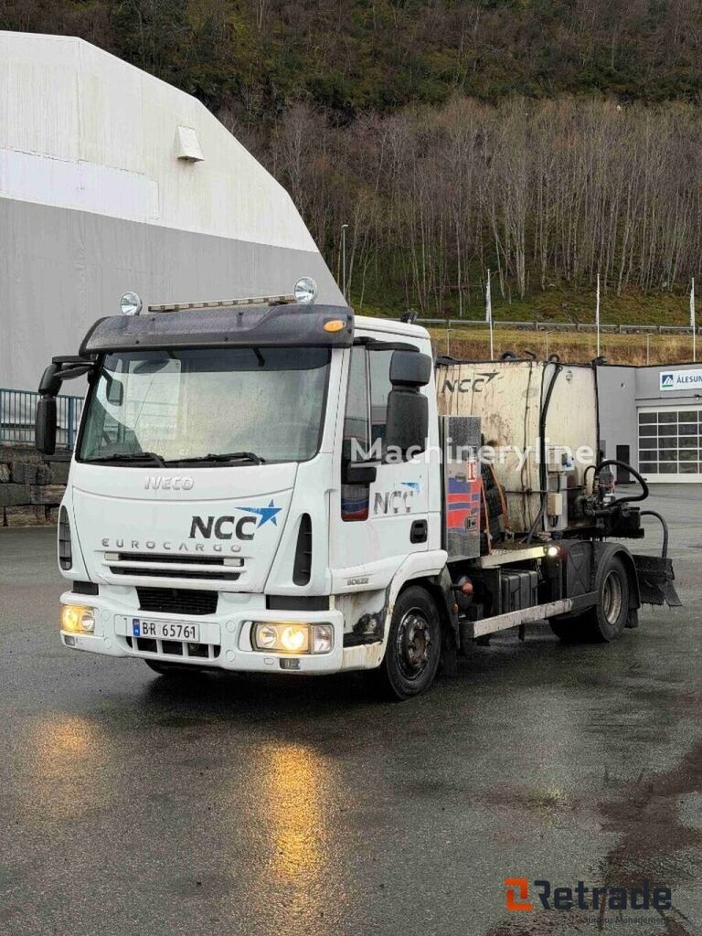 Prodaje se IVECO ML80E22/P prskalicu bitu-emulzije na aukciji